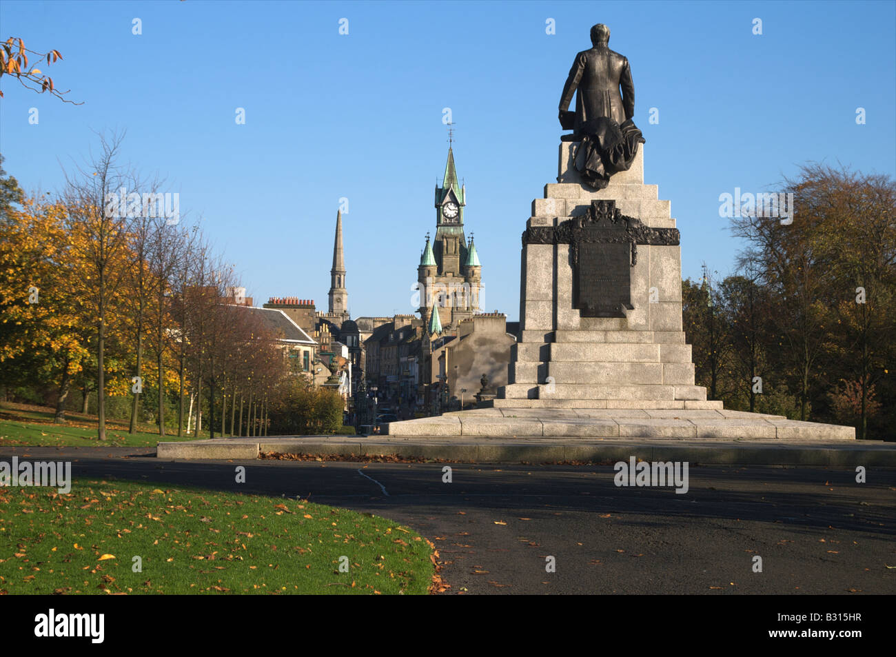 Dunfermline city hi-res stock photography and images - Alamy