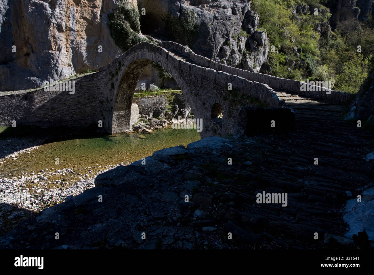 Epirus Bridge Stock Photos & Epirus Bridge Stock Images - Alamy