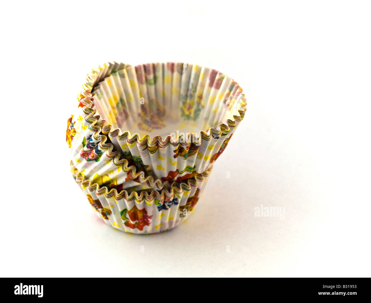 Paper cake cases hi-res stock photography and images - Alamy