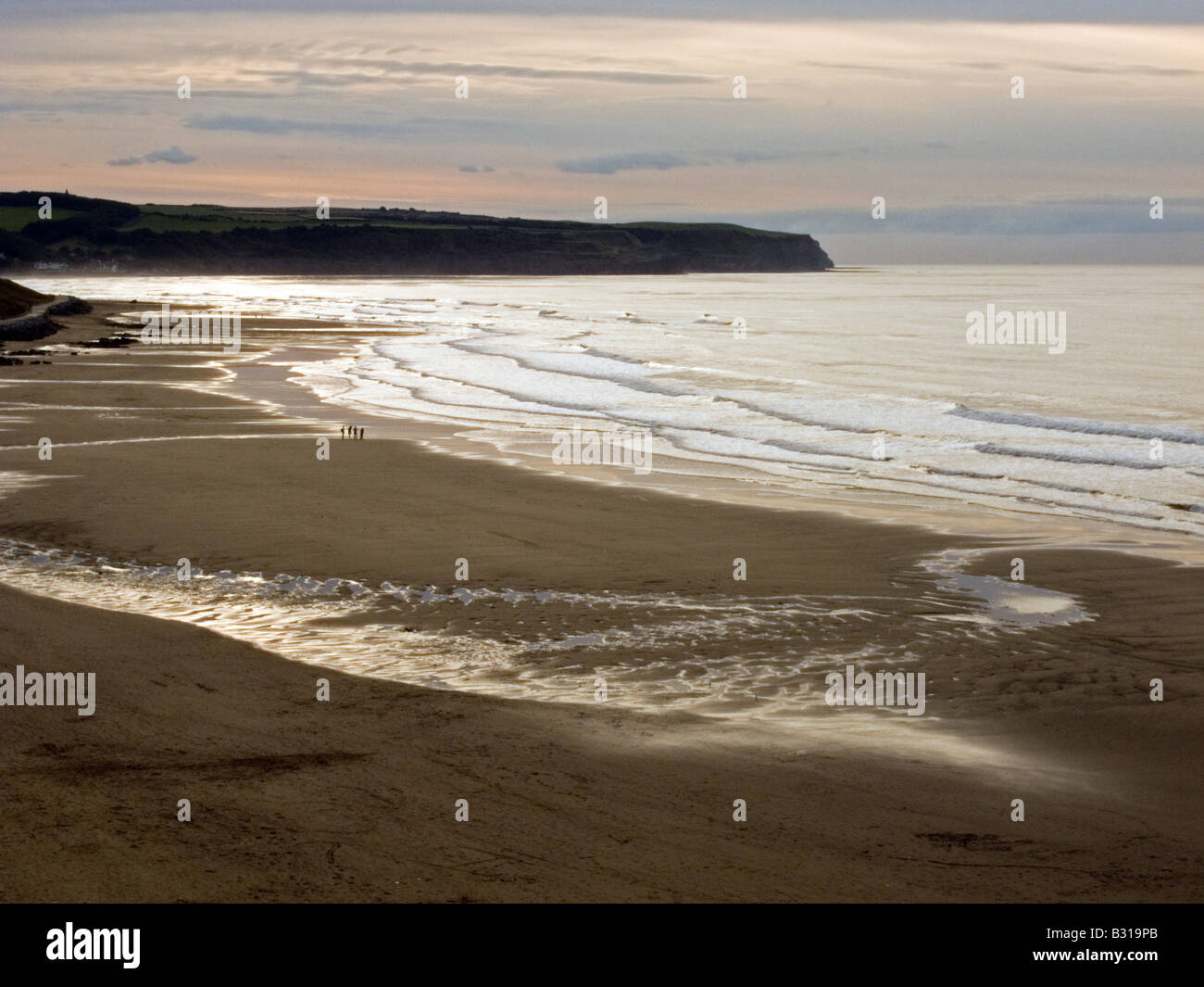 Kettleness beach hi-res stock photography and images - Alamy