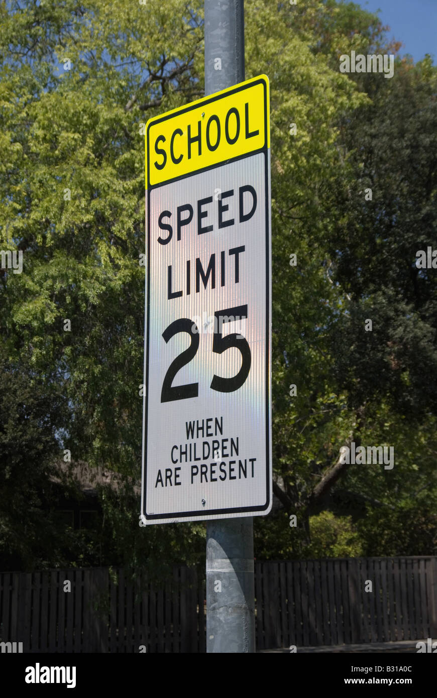 Speed Limit Signal High Resolution Stock Photography and Images - Alamy