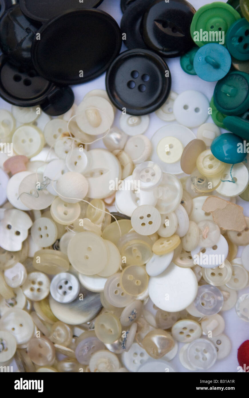 Fasten attach hi-res stock photography and images - Alamy