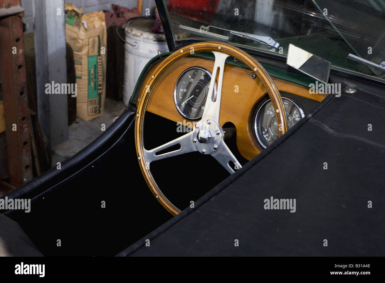 Steering wheel and dashboard of Morgan sports car Stock Photo - Alamy