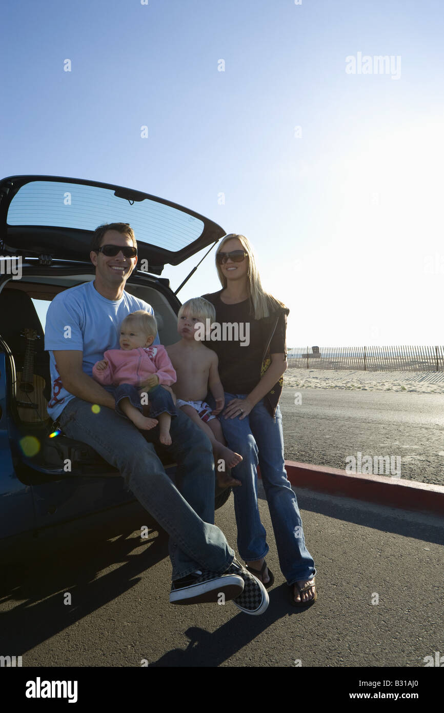 Car boot beach hi-res stock photography and images - Alamy