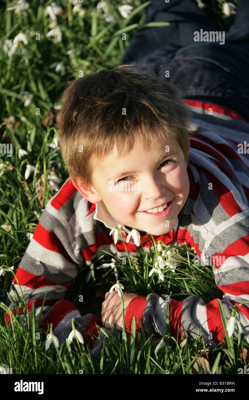 Cheeky pose hi-res stock photography and images - Alamy