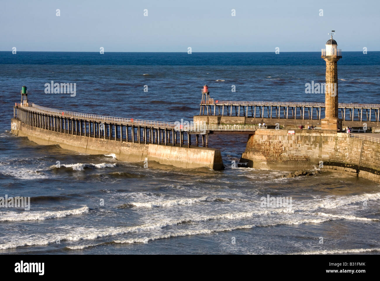 Whitby harbour and breakwater hi-res stock photography and images - Alamy