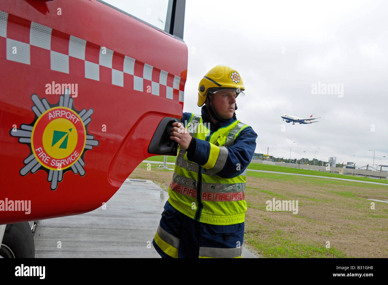 Airport fire safety hi-res stock photography and images - Alamy