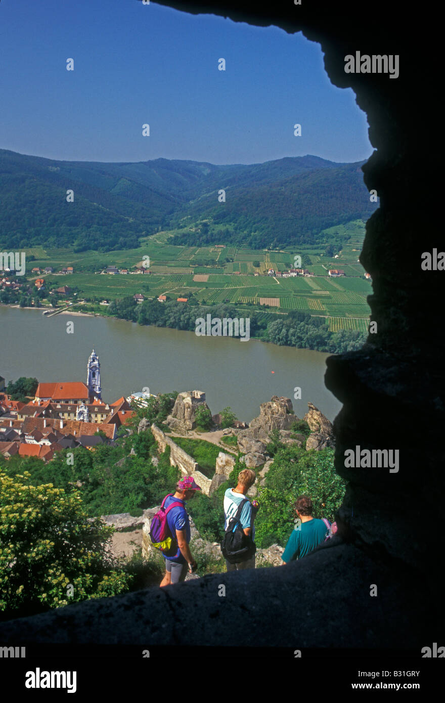 people, tourists, visiting, Durnstein Castle, town of Durnstein ...