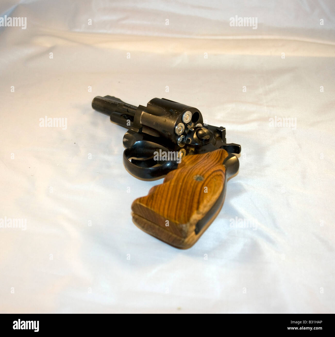 357 magnum revolver hi-res stock photography and images - Alamy