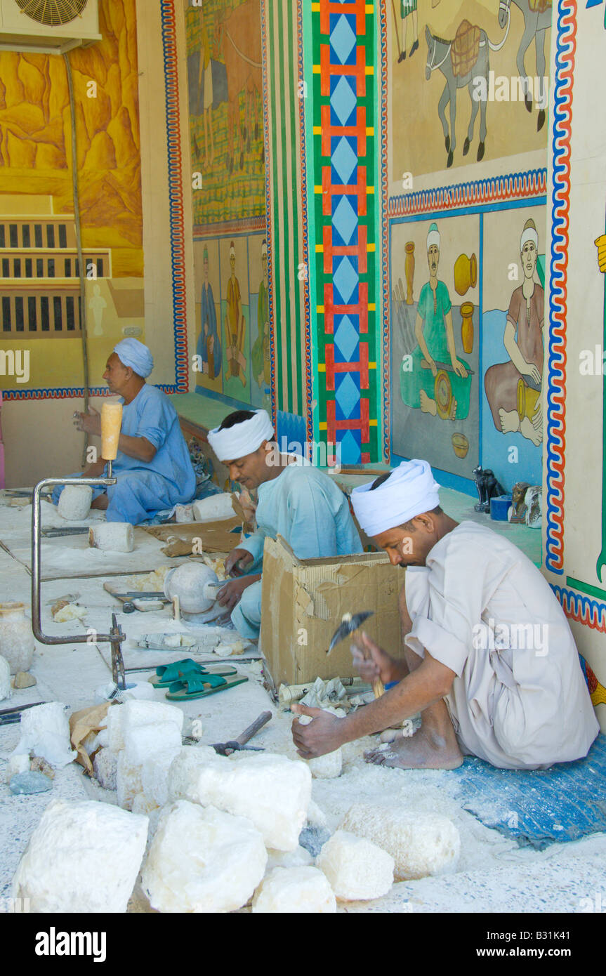 Alabaster factory luxor egypt hi-res stock photography and images - Alamy