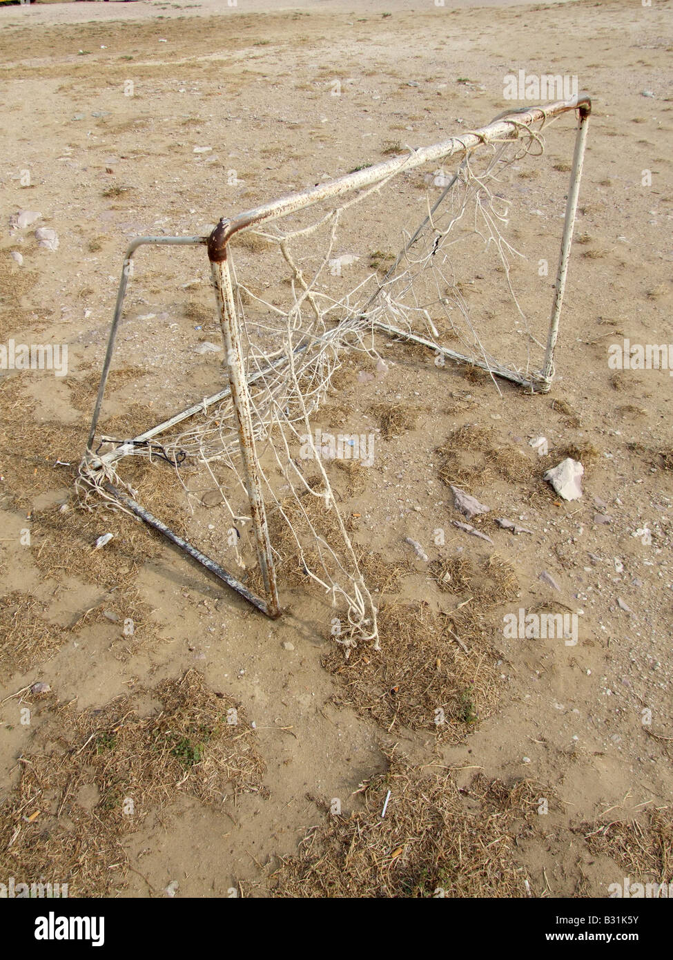 Old soccer nets hi-res stock photography and images - Alamy