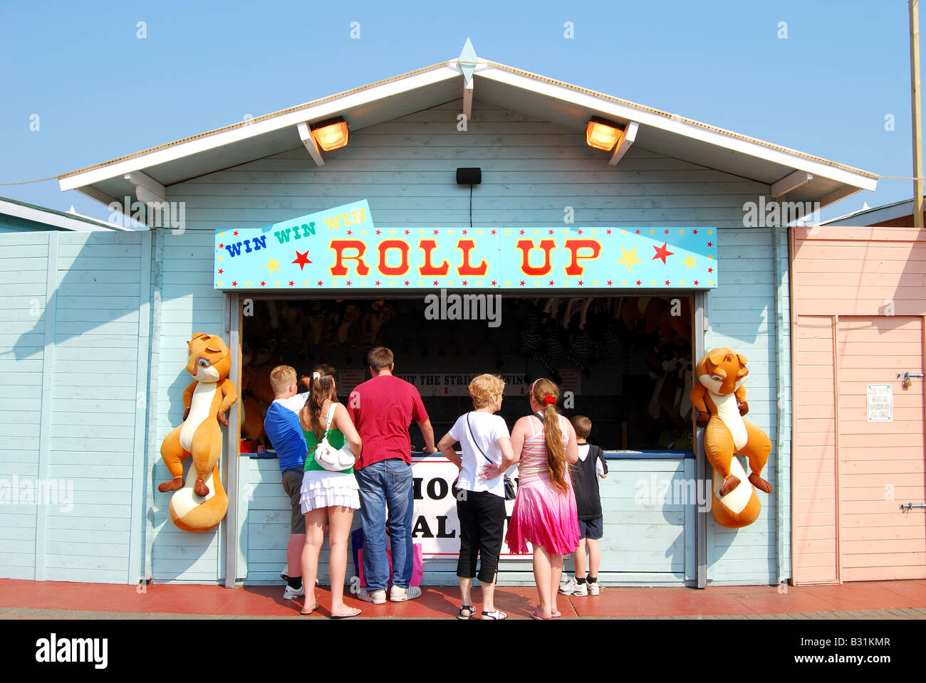 Games arcade hi-res stock photography and images - Alamy