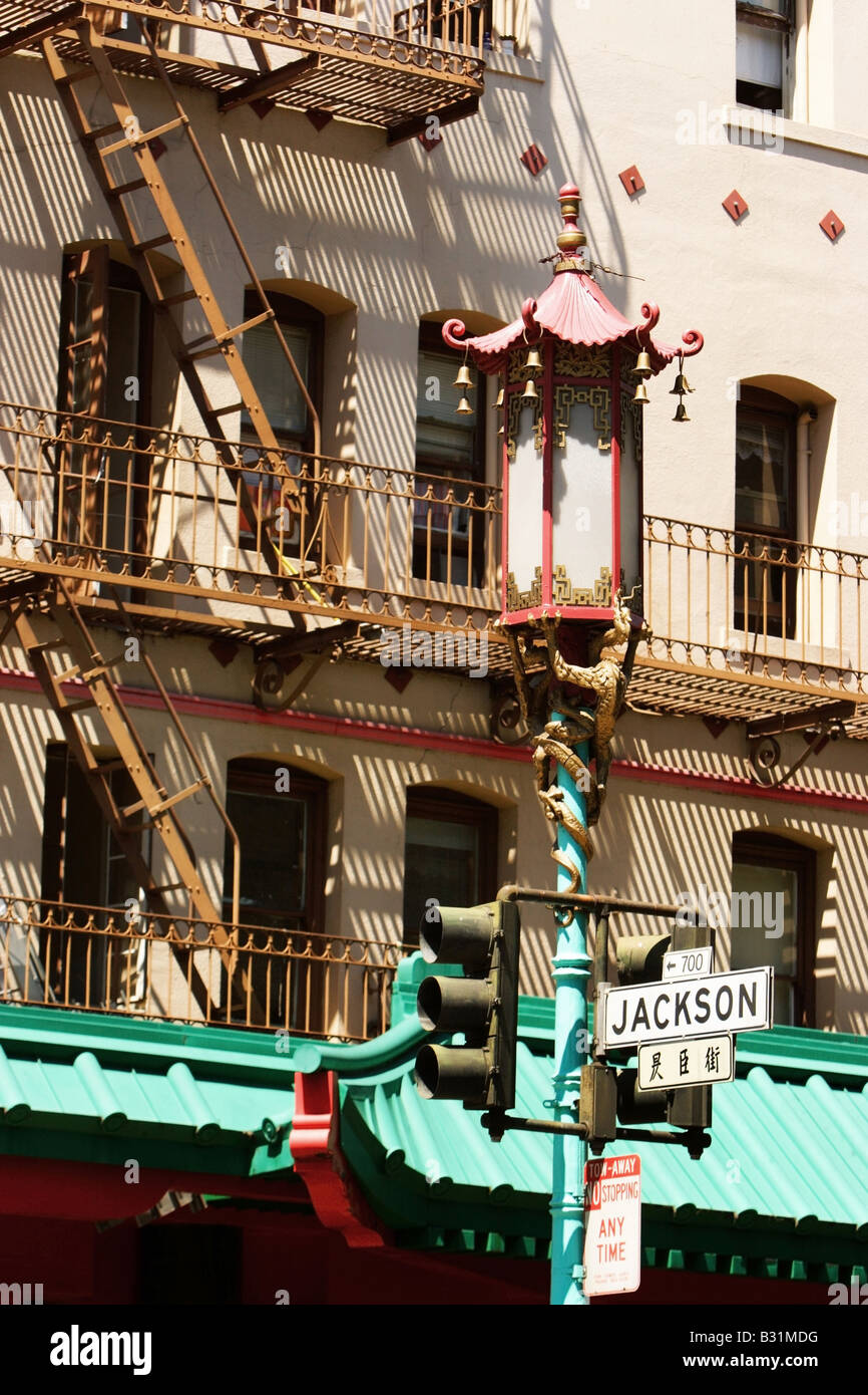 Jackson Street in San Francs Chinatown Stock Photo - Alamy