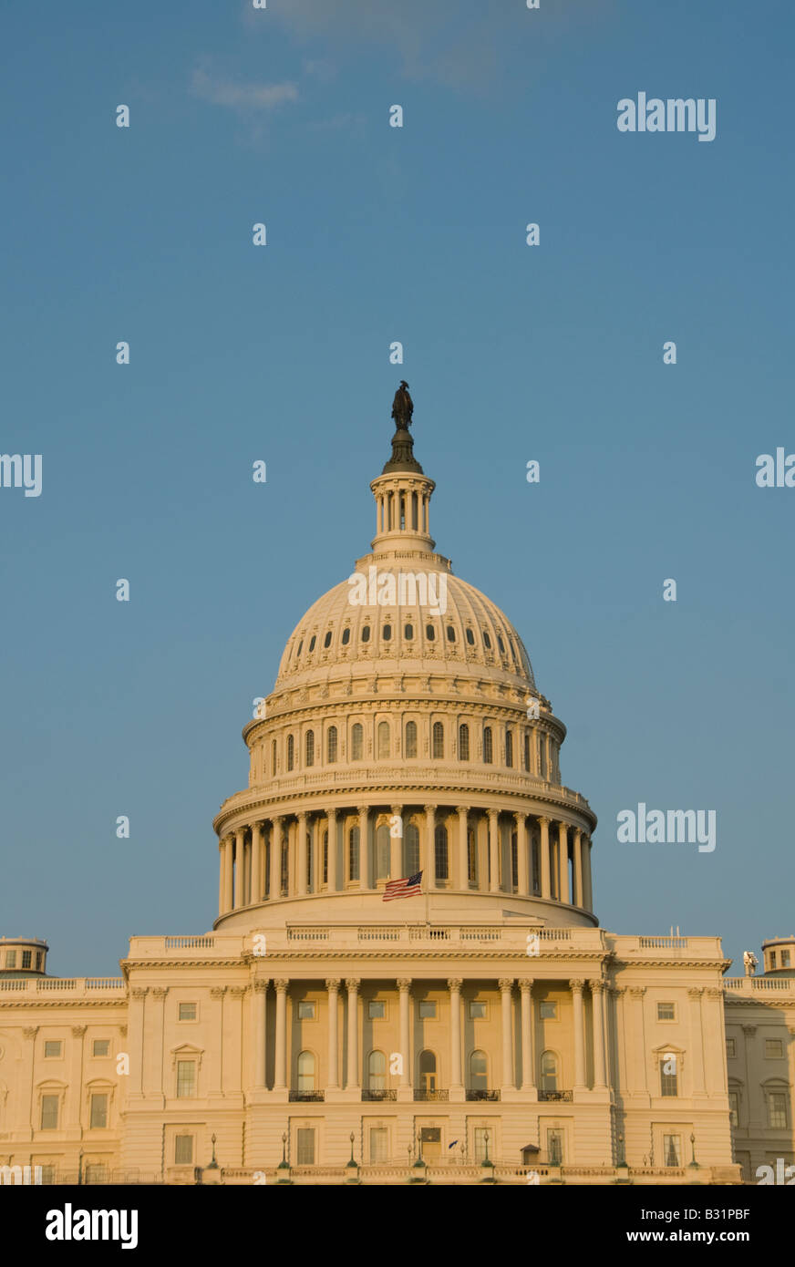 Dome us capitol building hi-res stock photography and images - Alamy