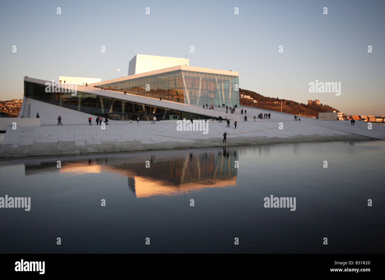 Oslo opera house hi-res stock photography and images - Alamy