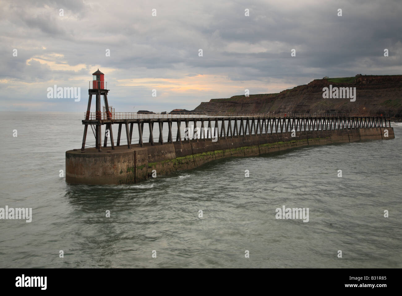 Whitby pier beacon hi-res stock photography and images - Alamy