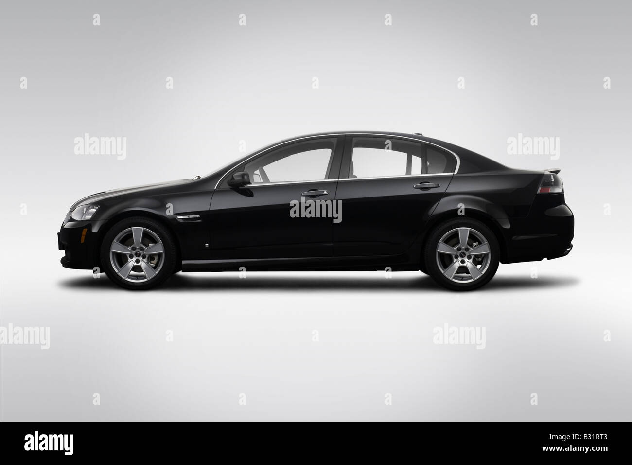 Pontiac G8 Black