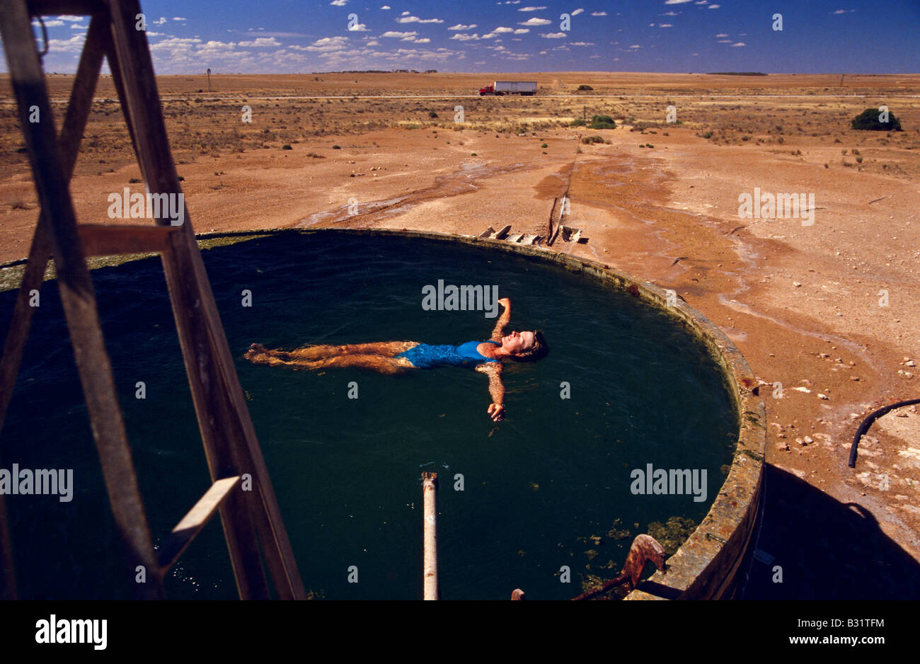 Swimming, outback Australia Stock Photo - Alamy