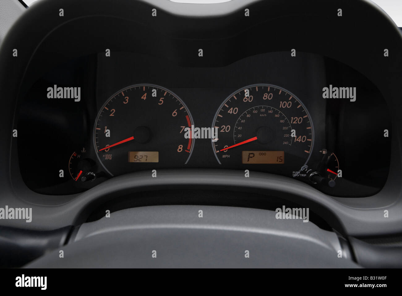 Car speedometer 2009 hi-res stock photography and images - Alamy