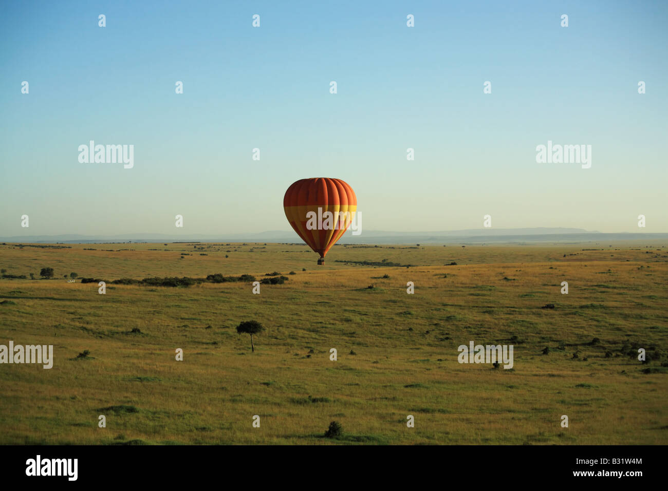 African balloon safari over Masai Mara Kenya Stock Photo - Alamy