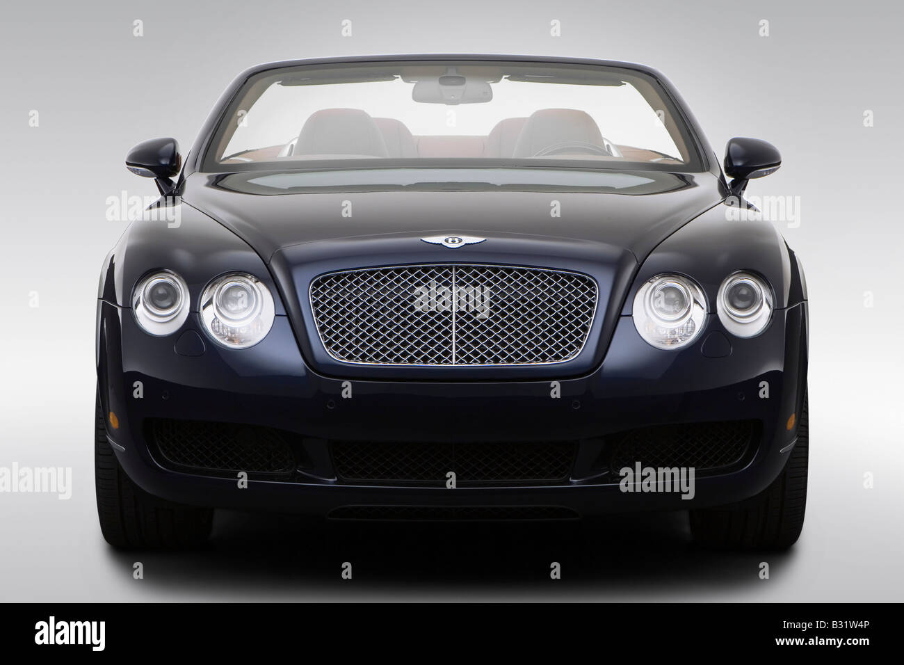 Bentley front hi-res stock photography and images - Alamy