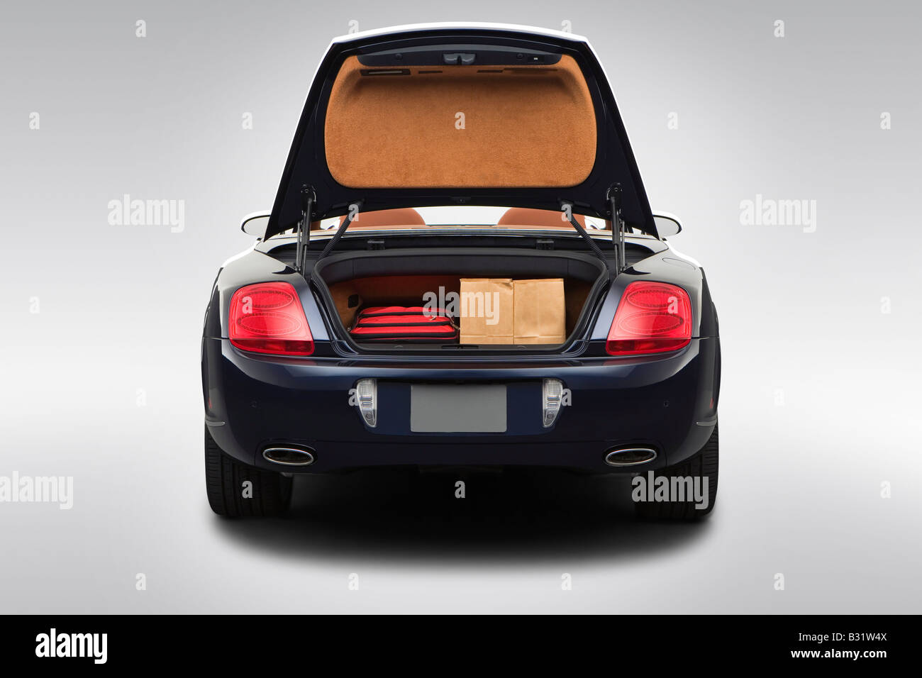 2008 Bentley Continental GTC in Blue - Trunk Props Stock Photo - Alamy