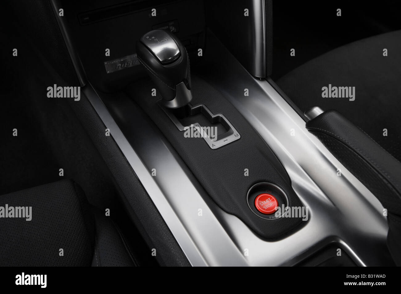 Nissan transmission hi-res stock photography and images - Alamy