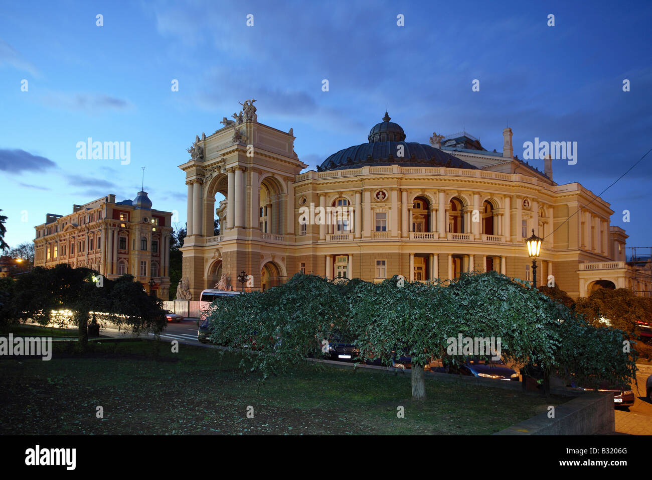 The opera in Odessa in the evening light, Odessa, Ukraine Stock Photo ...