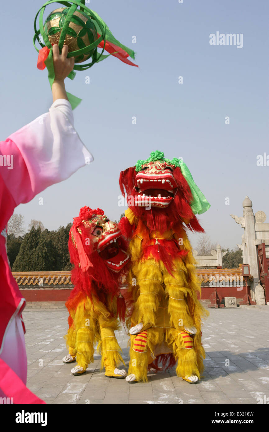 Rear view of the temple of heaven hi-res stock photography and images ...
