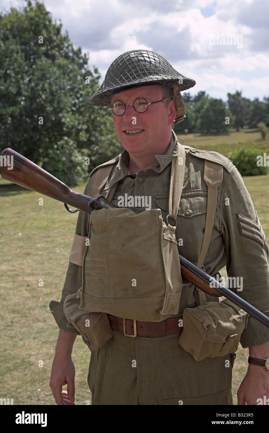 1940s dads army home guard hi-res stock photography and images - Alamy