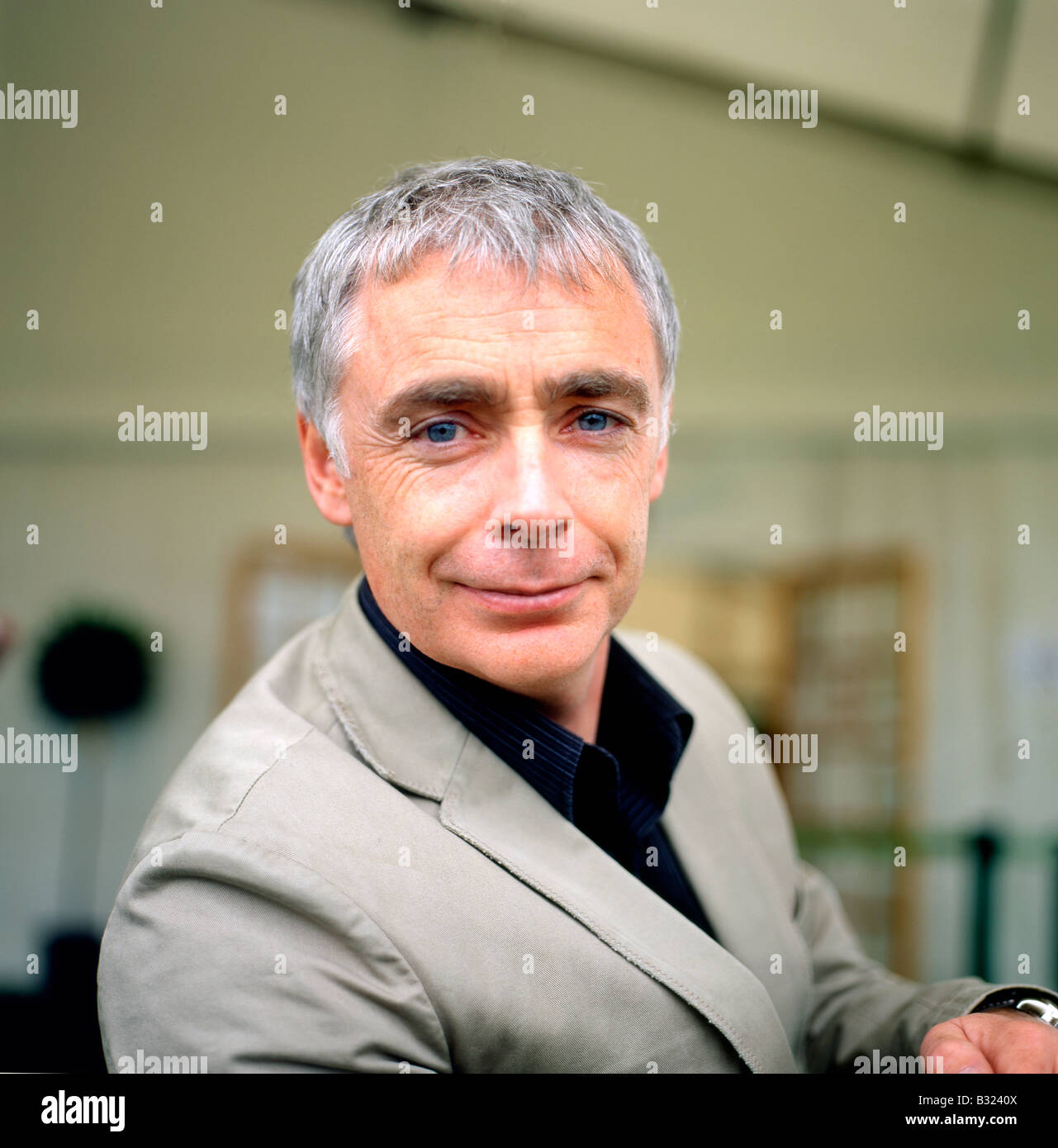 Artemis fowl books hi-res stock photography and images - Alamy