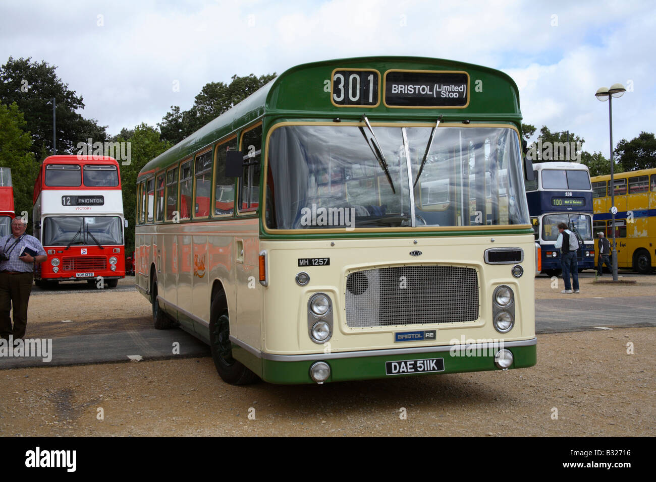 1972 bus hi-res stock photography and images - Alamy