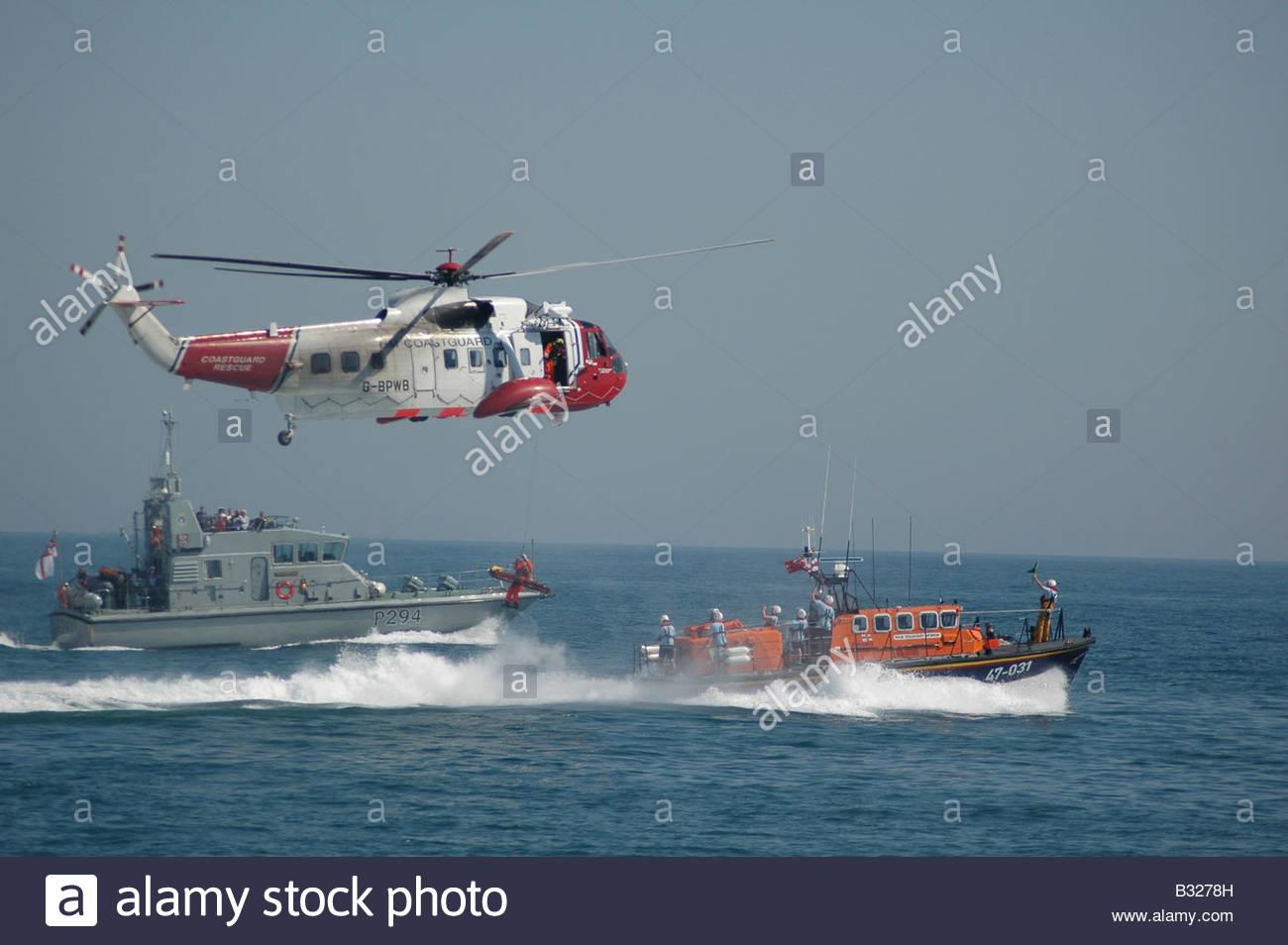 Sea Rescue Services Stock Photos & Sea Rescue Services Stock Images - Alamy