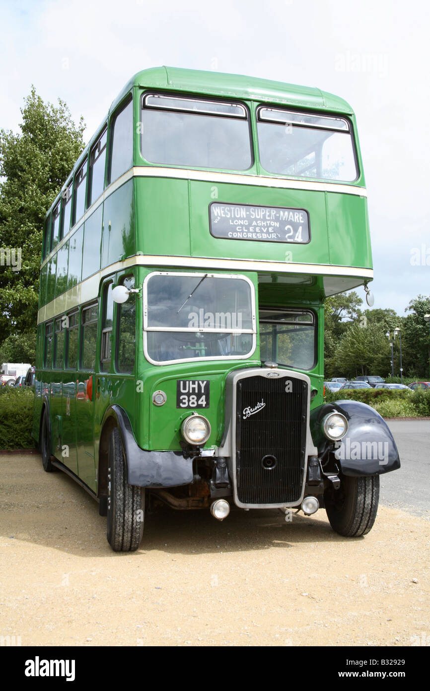 Bristol bus hi-res stock photography and images - Alamy