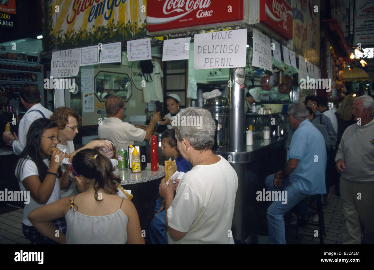 Mercardo market Food stall People seated eating SAO PAULO BRAZIL Stock ...
