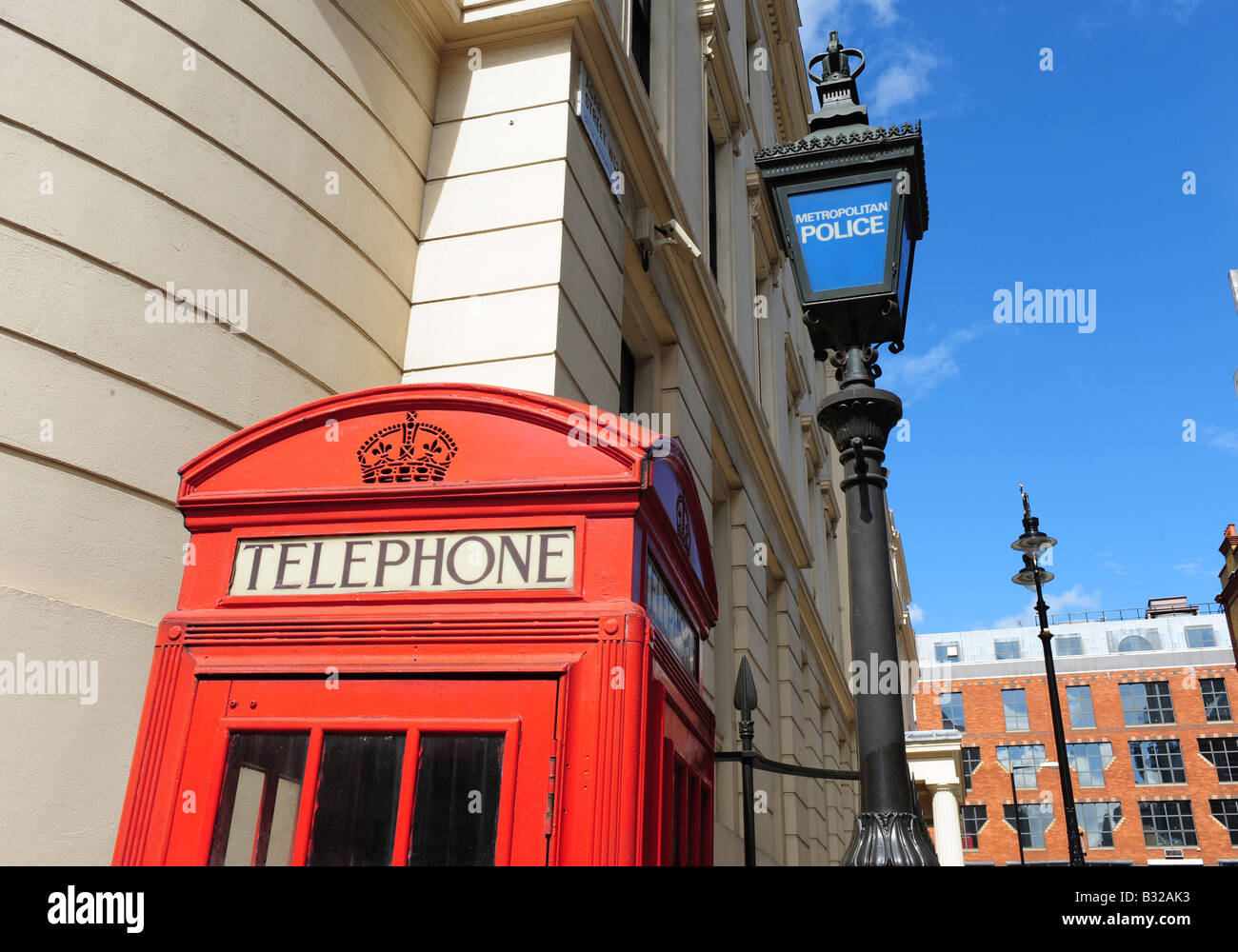 Crime scen uk hi-res stock photography and images - Alamy