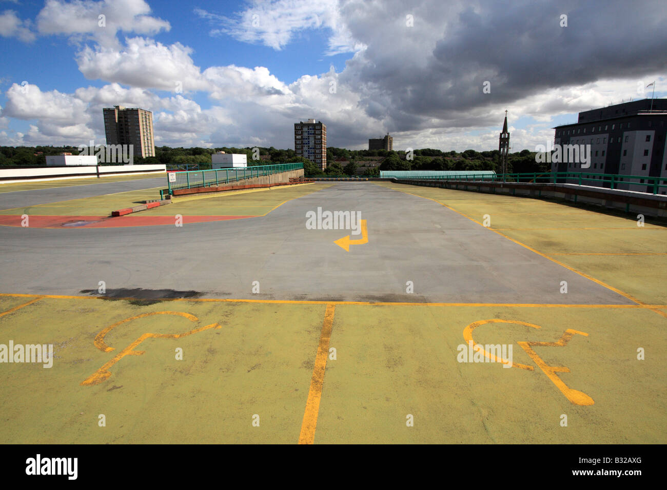 coloured surface to mscp roof car parking stevenage town centre ...
