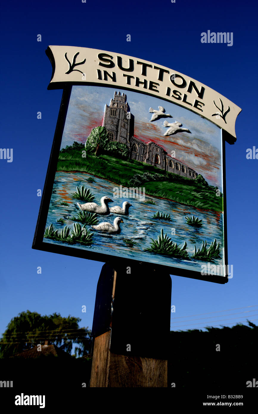 Sutton village sign hi-res stock photography and images - Alamy