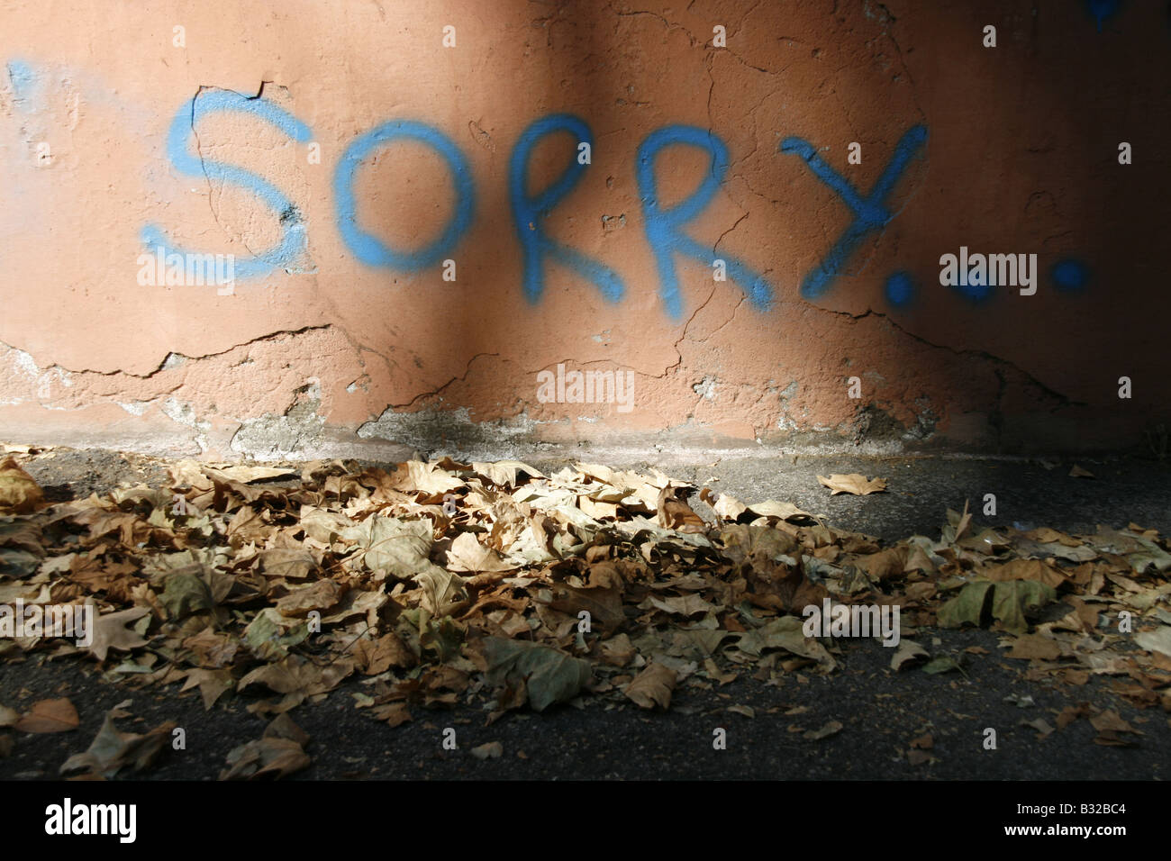 Graffiti proof hi-res stock photography and images - Alamy