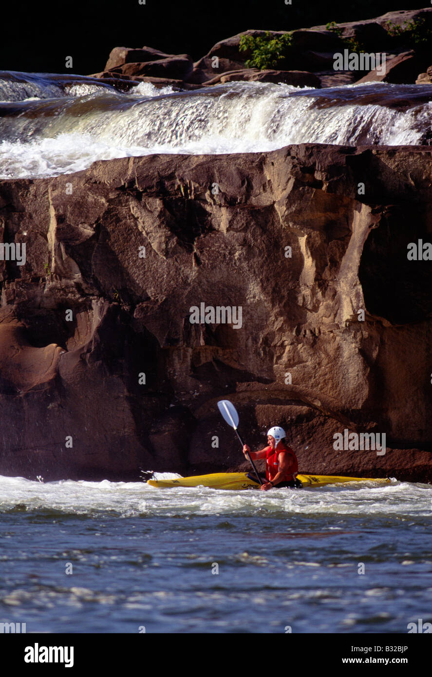 Kayak kayaker kayaking waterfall pennsylvania hi-res stock photography ...