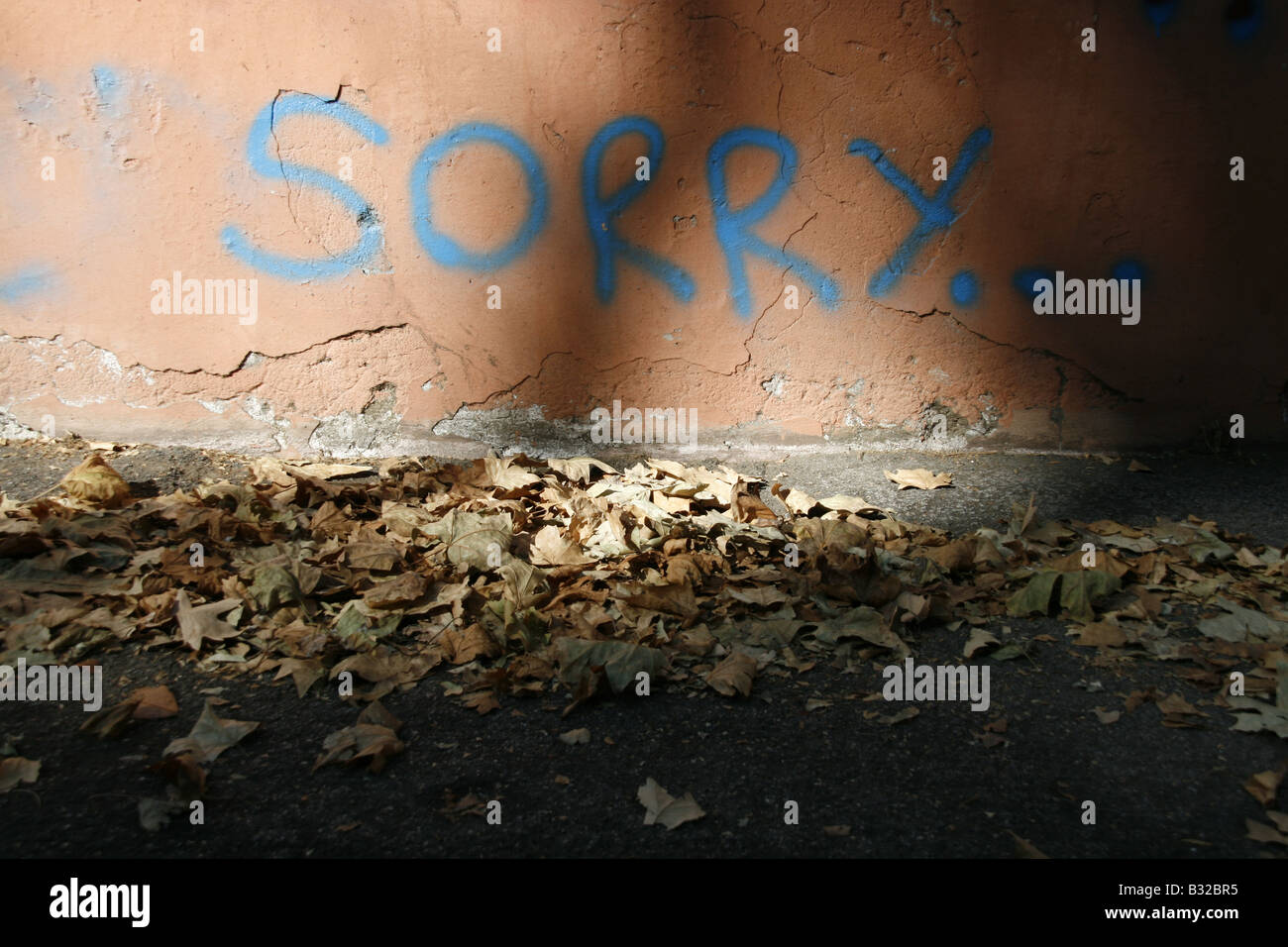 Graffiti proof hi-res stock photography and images - Alamy