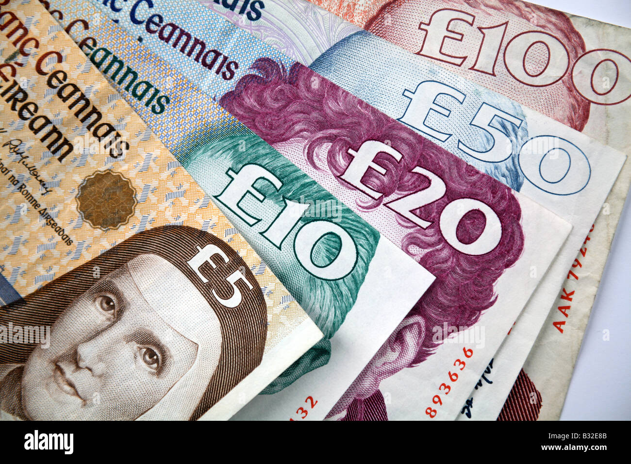 Irish currency hi-res stock photography and images - Alamy