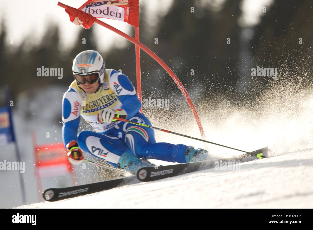 racer Peter Fill attacks a gate while Competing in the Audi FIS Alpine ...