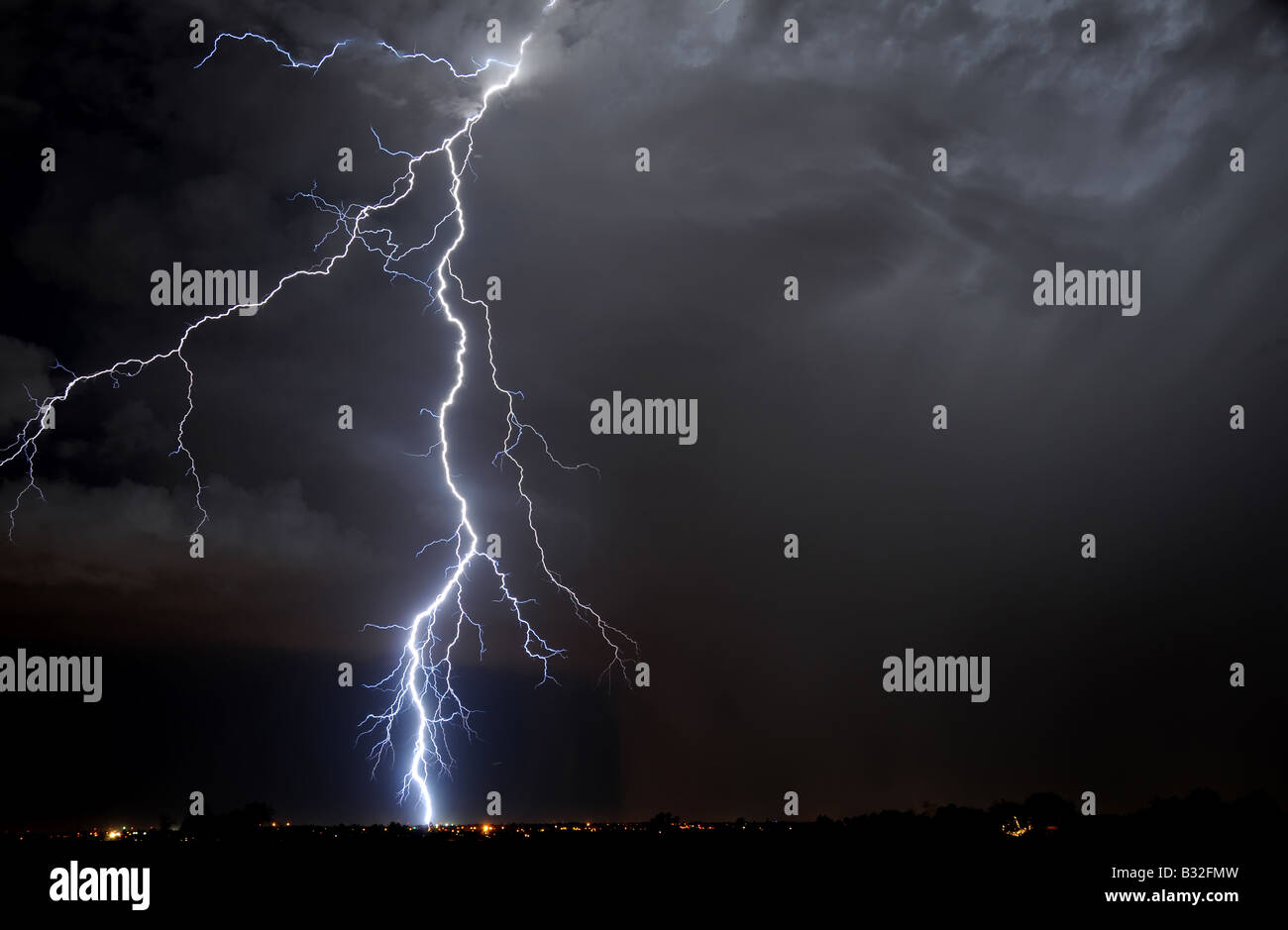 Tucson lightning hi-res stock photography and images - Alamy