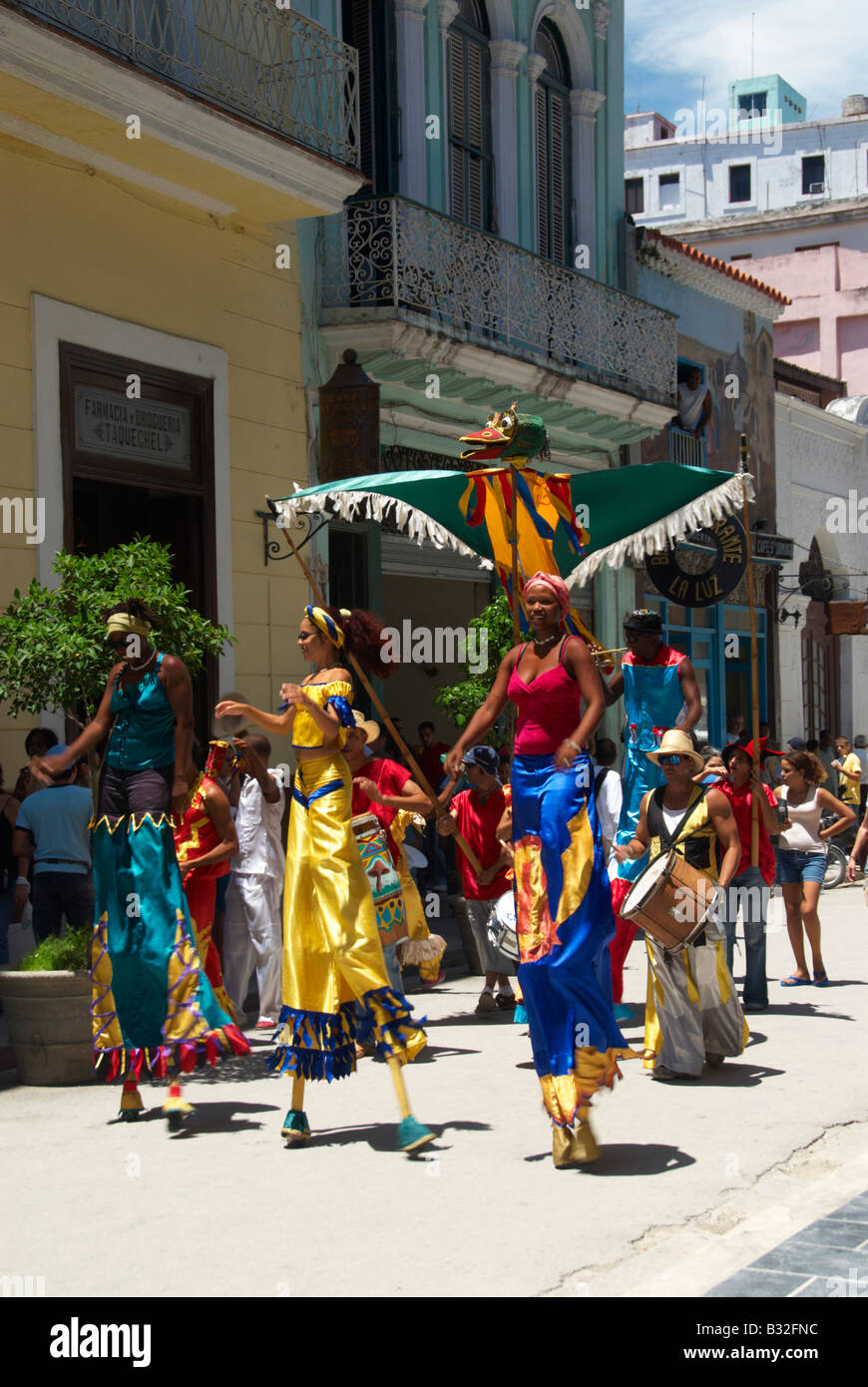Cuba carnival hi-res stock photography and images - Alamy
