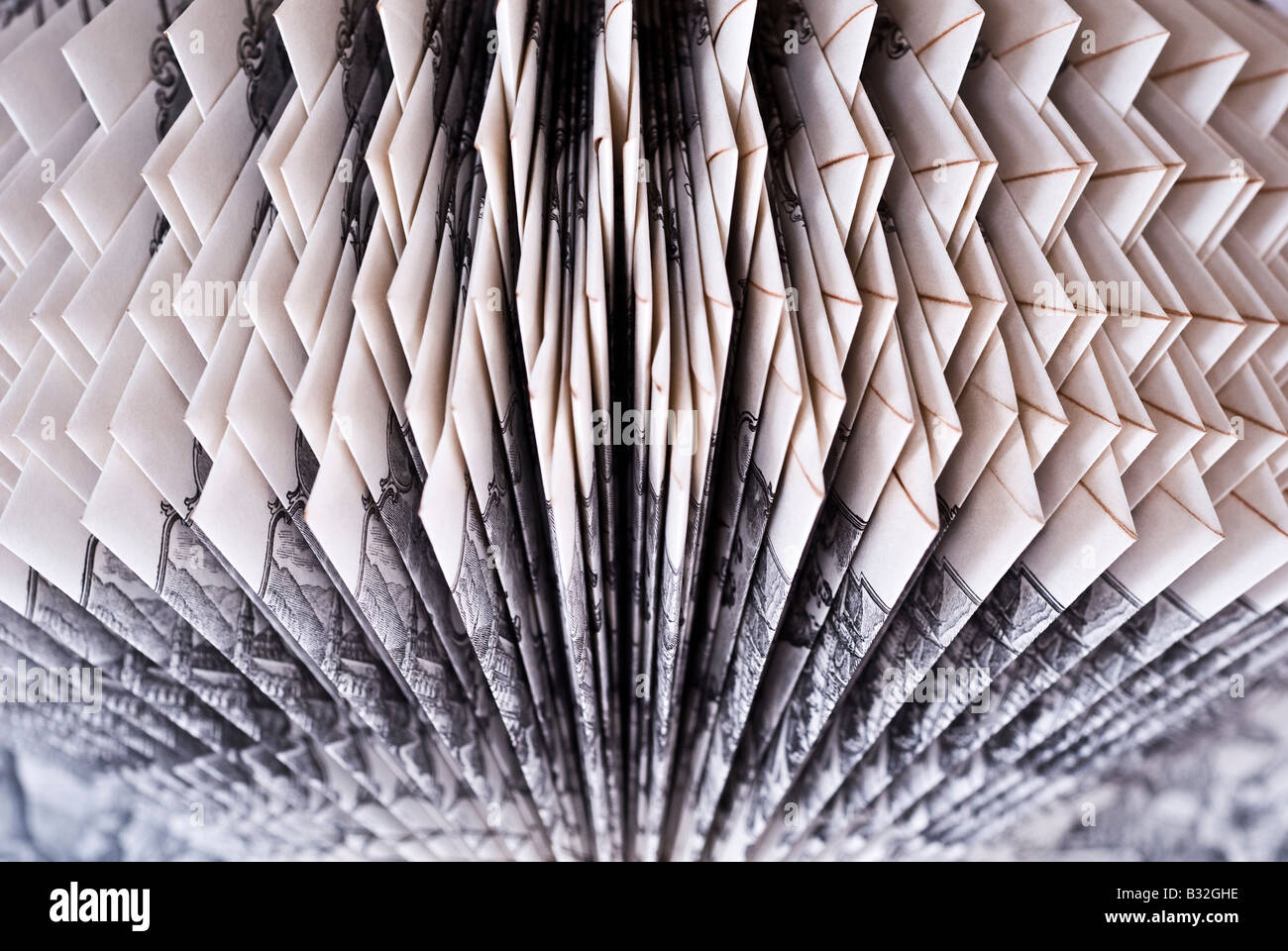 Book abstract bent pages hi-res stock photography and images - Alamy
