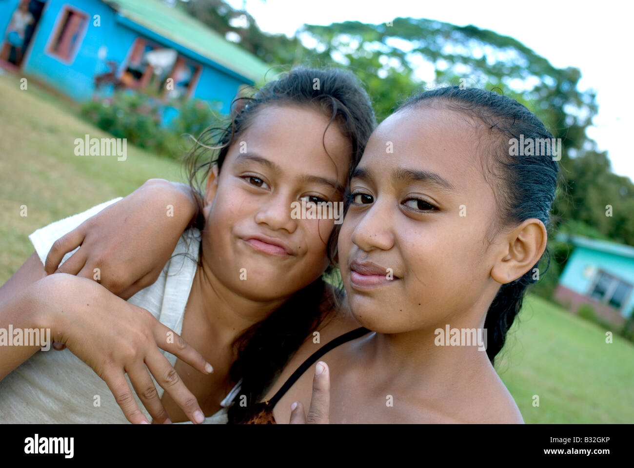 girls on Atiu Cook Islands Stock Photo - Alamy