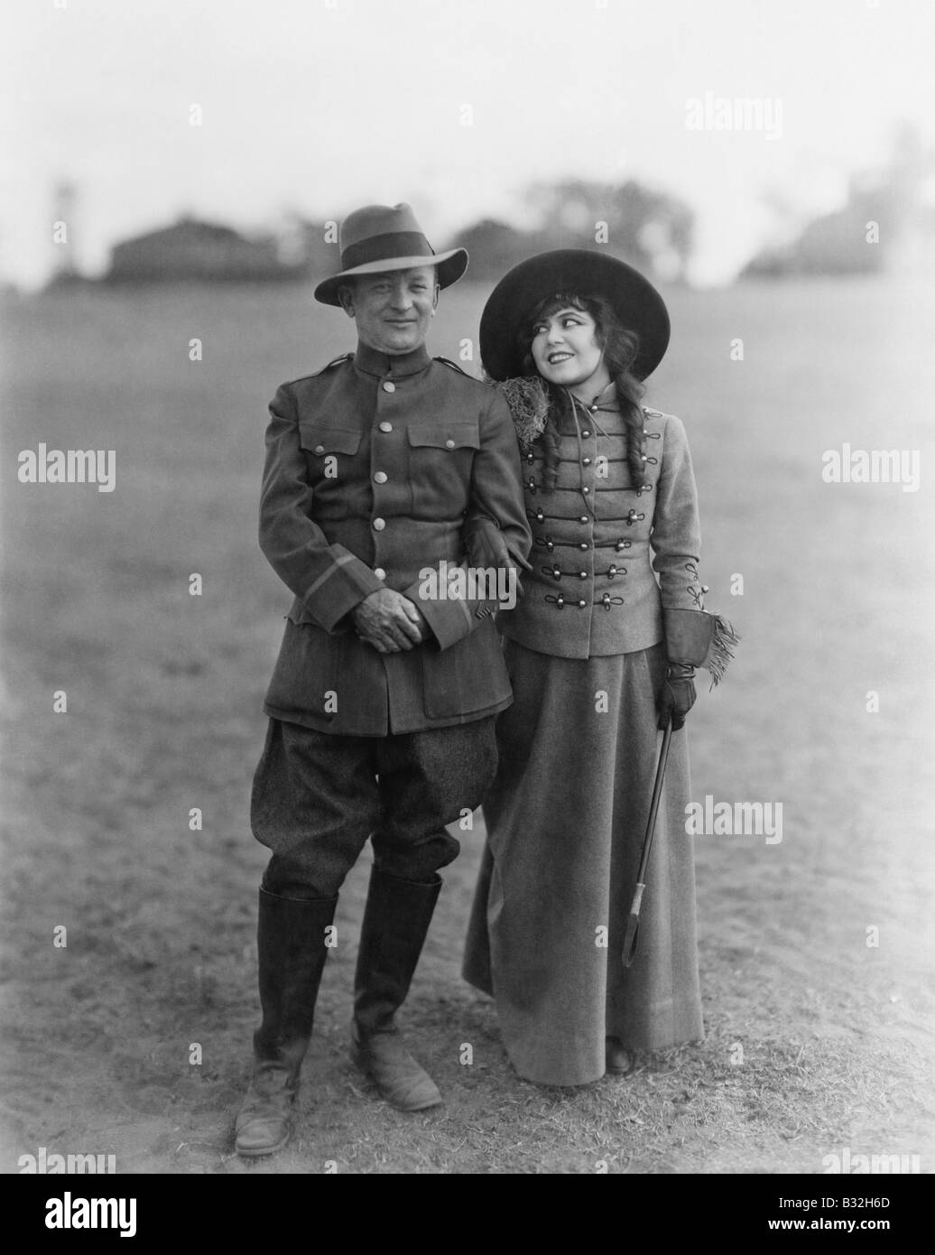 Glance Black and White Stock Photos & Images - Alamy