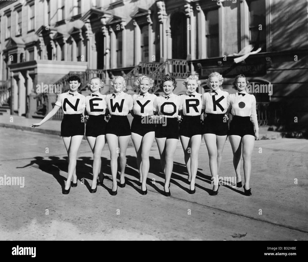 The chorus line hi-res stock photography and images - Alamy