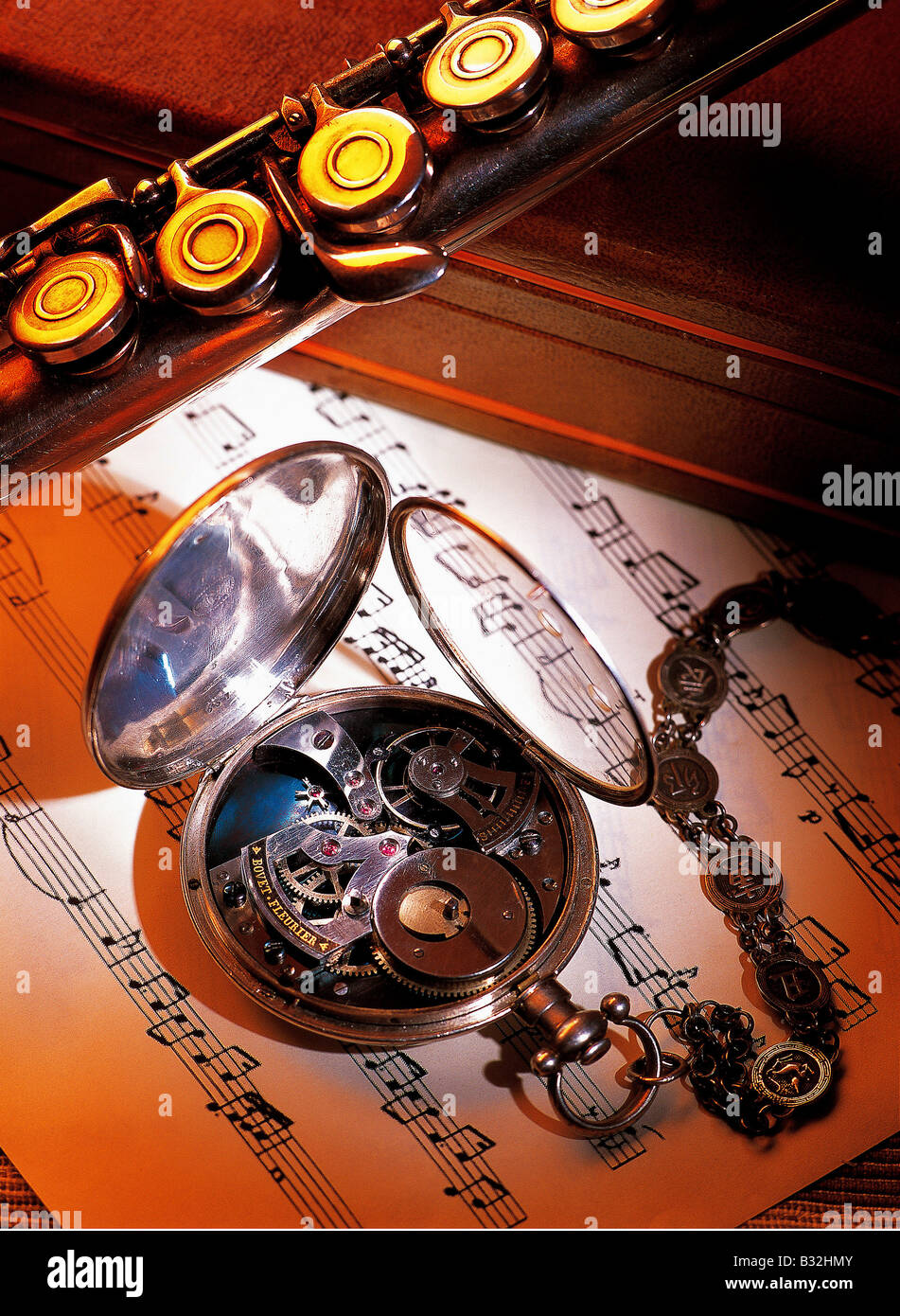 Antique chinese clock watch hi-res stock photography and images - Alamy